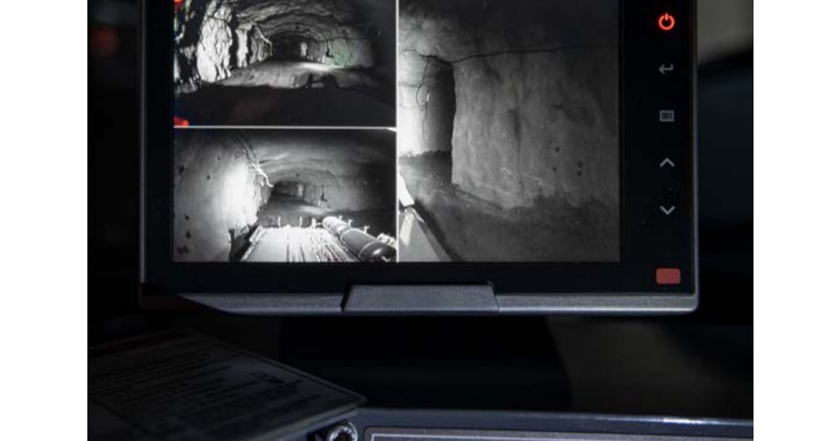 Cameras system for underground drills